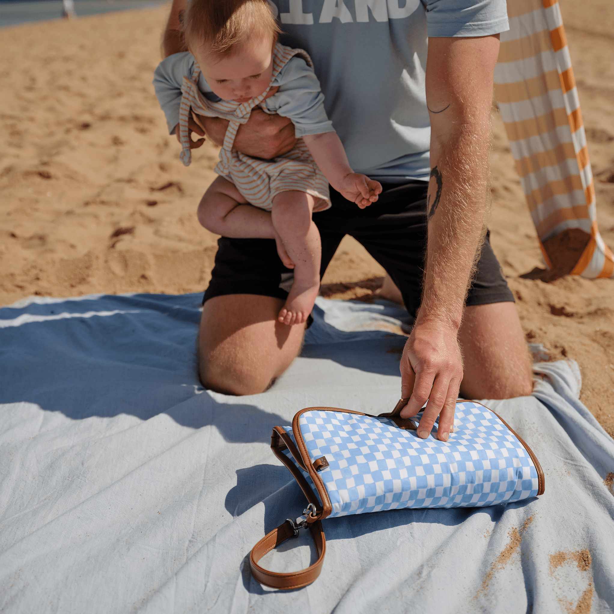 Change Mat Kit in Blue Check by OiOi | Luxury Nappy Wallet