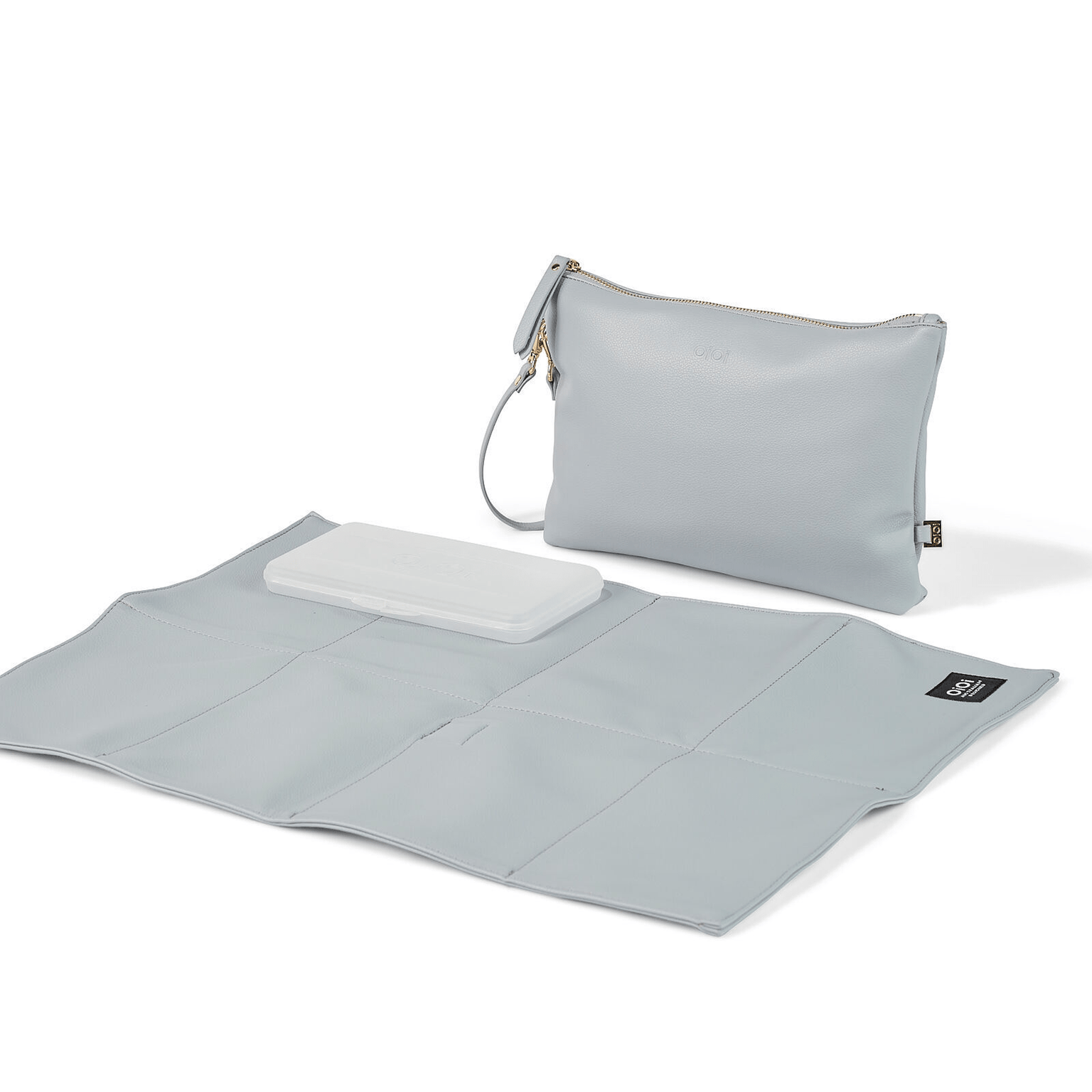 Changing Pouches — OiOi