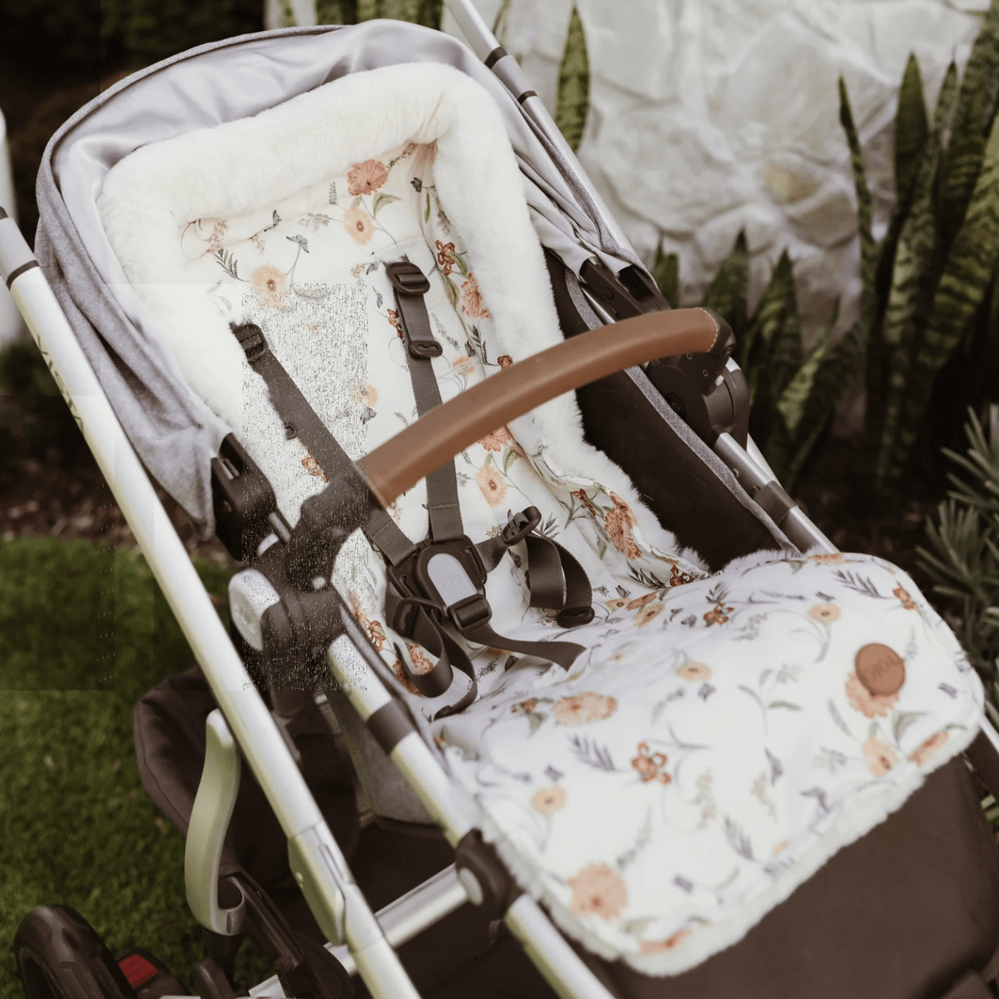 Cozy Fleece Pram Liner - Wildflower — OiOi