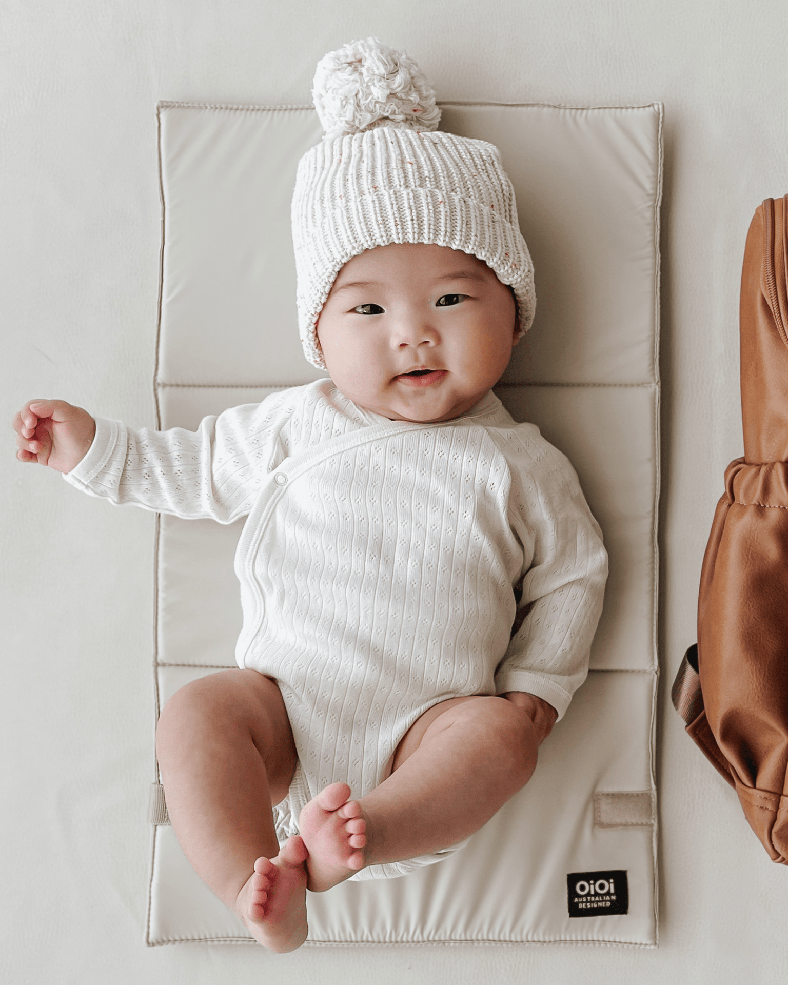 Baby Travel Changing Mat - Change Mat Clutch | OiOi